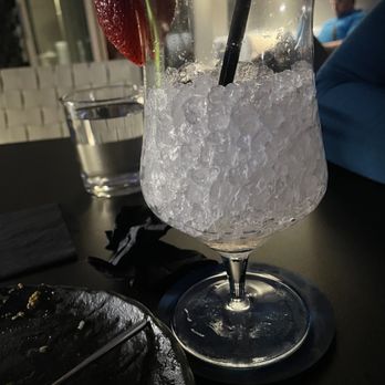 INTERLUDE ROOFTOP LOUNGE - Updated December 2025 - 18 Photos - 150 West ...