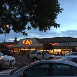 RALEY’S - Updated December 2025 - 204 Photos & 215 Reviews - 3550 N G ...