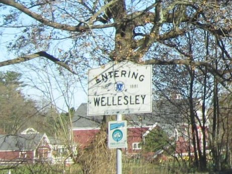 WELLESLEY FREE LIBRARY - Updated August 2025 - 23 Photos & 15 Reviews ...