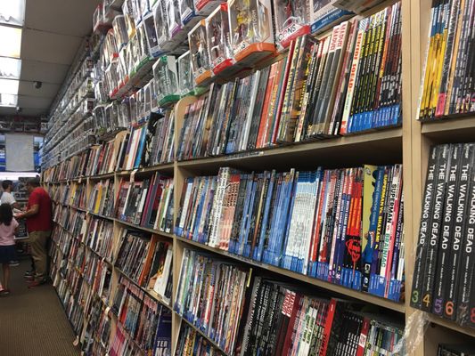 GALAXY COMICS - Updated October 2025 - 17 Photos & 61 Reviews - 429 5th ...