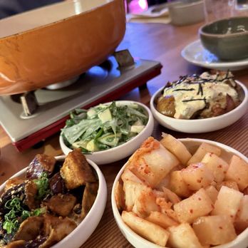 HAN OAK - Updated May 2025 - 1149 Photos & 402 Reviews - 511 NE 24th ...