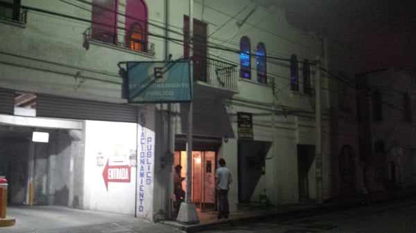 TOPAZ DELUXE - Updated October 2025 - 10 Reviews - Padre Mier 1248 ...