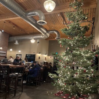 SOLID GROUND BREWING - Updated July 2025 - 236 Photos & 260 Reviews ...