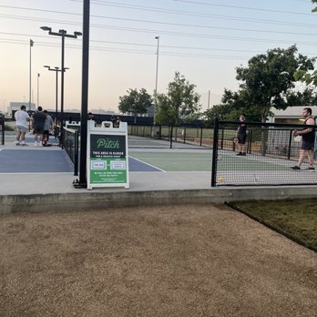 THE PITCH - Updated December 2025 - 298 Photos & 86 Reviews - 13000 ...