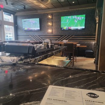 BRU BURGER BAR - Updated January 2026 - 100 Photos & 115 Real Reviews ...