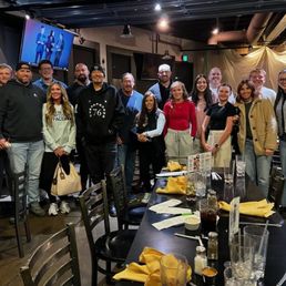 THE BEEHIVE GRILL - Updated July 2025 - 155 Photos & 419 Reviews - 255 ...