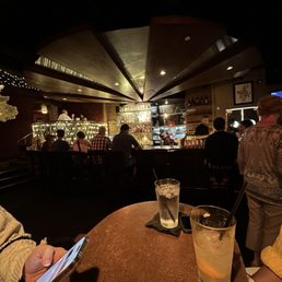 THE RABBIT HOLE - Updated May 2025 - 2494 Photos & 2386 Reviews - 101 N ...