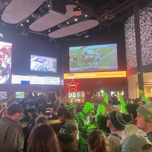 XFINITY LIVE! PHILADELPHIA - 398 Photos & 409 Reviews - 1100 Pattison ...