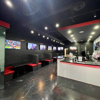 THE WING SPOT - Updated January 2026 - 168 Kennedy Road S, Brampton ...