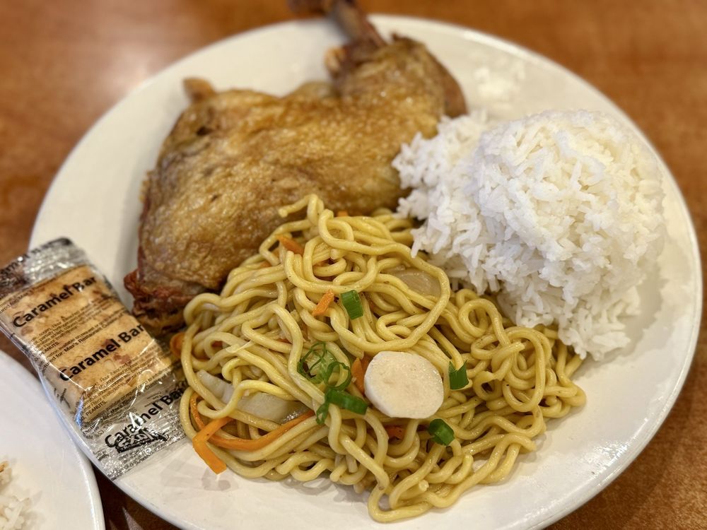 MAX’S RESTAURANT - WAIPAHU - Updated December 2025 - 1352 Photos & 490 ...