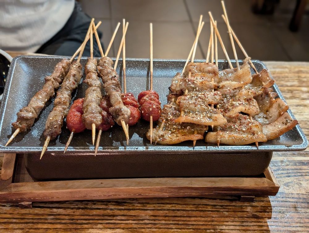 CHAT BAR - Updated December 2025 - 514 Photos & 99 Reviews - 633 Silver ...