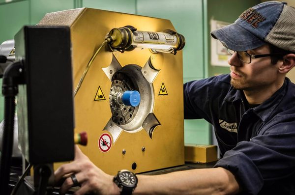 FABICK CAT - Updated December 2025 - 16 Photos - 2818 Mid Valley Dr, De ...