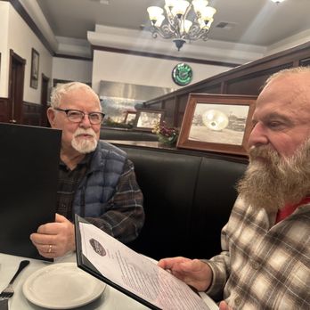 THE GROWERS PUB - Updated August 2025 - 308 Photos & 458 Reviews - 227 ...