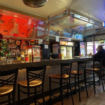 PAUL’S TAVERN - Updated October 2025 - 113 Photos & 83 Reviews - 176 ...