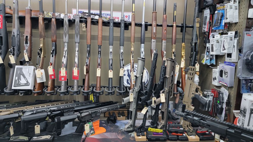 JOE TOWN GUNS - Updated December 2025 - 3306 S 30th St, Saint Joseph ...