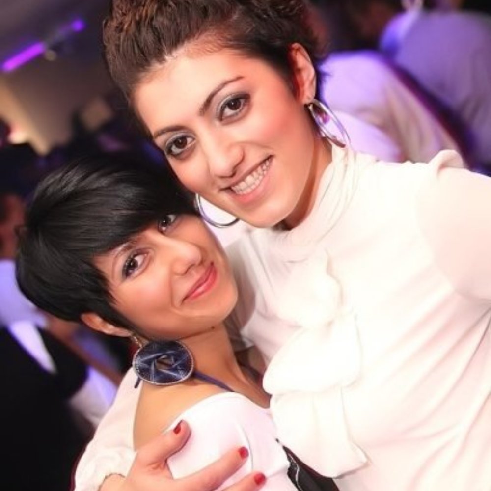 Manuela Rose's Instagram, Twitter & Facebook on IDCrawl