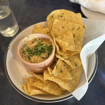 MILO - Updated December 2025 - 740 Photos & 707 Reviews - 1020 Franklin ...