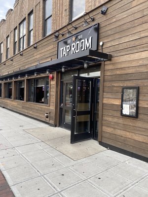 TAP ROOM - 28 Photos & 42 Reviews - 47-51 N Village Ave, Rockville ...