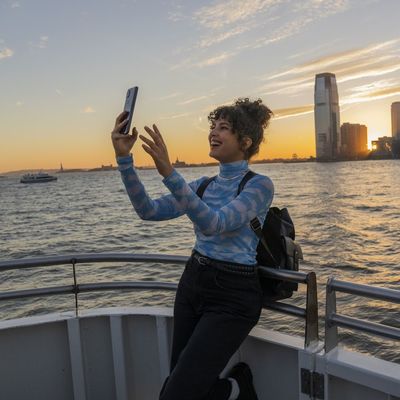 VERIZON - Updated December 2025 - 18 Photos & 59 Reviews - 650 Ponce De ...