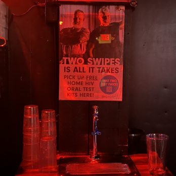 EAGLE PORTLAND - Updated January 2026 - 36 Photos & 71 Reviews - 835 N ...