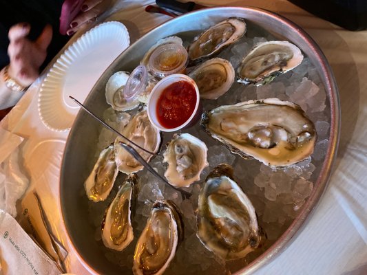 CRACKIN’ CRAB SEAFOOD BOIL - Updated April 2025 - 218 Photos & 321 ...