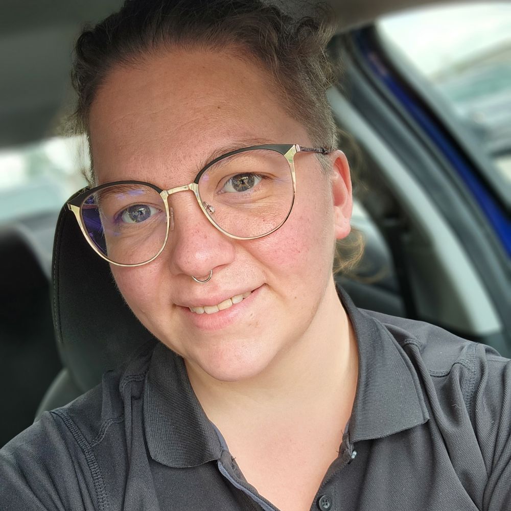 Stacey Barrett's Instagram, Twitter & Facebook on IDCrawl