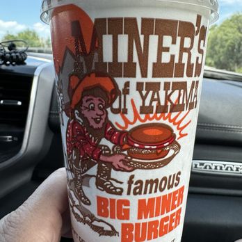 MINER’S DRIVE-IN RESTAURANT - Updated June 2025 - 484 Photos & 747 ...