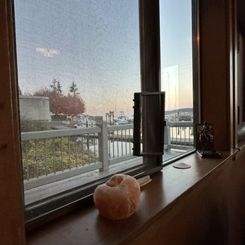 DOCKSIDE GRILL - Updated October 2025 - 230 Photos & 407 Reviews - 2577 ...