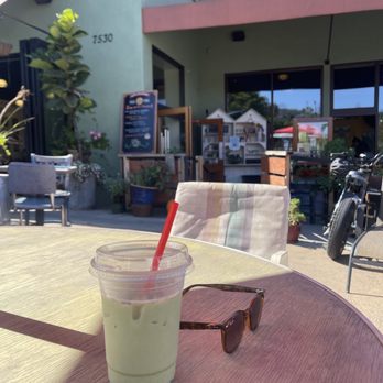 THE FLOWER POT CAFE & BAKERY - Updated December 2024 - 156 Photos & 99 ...