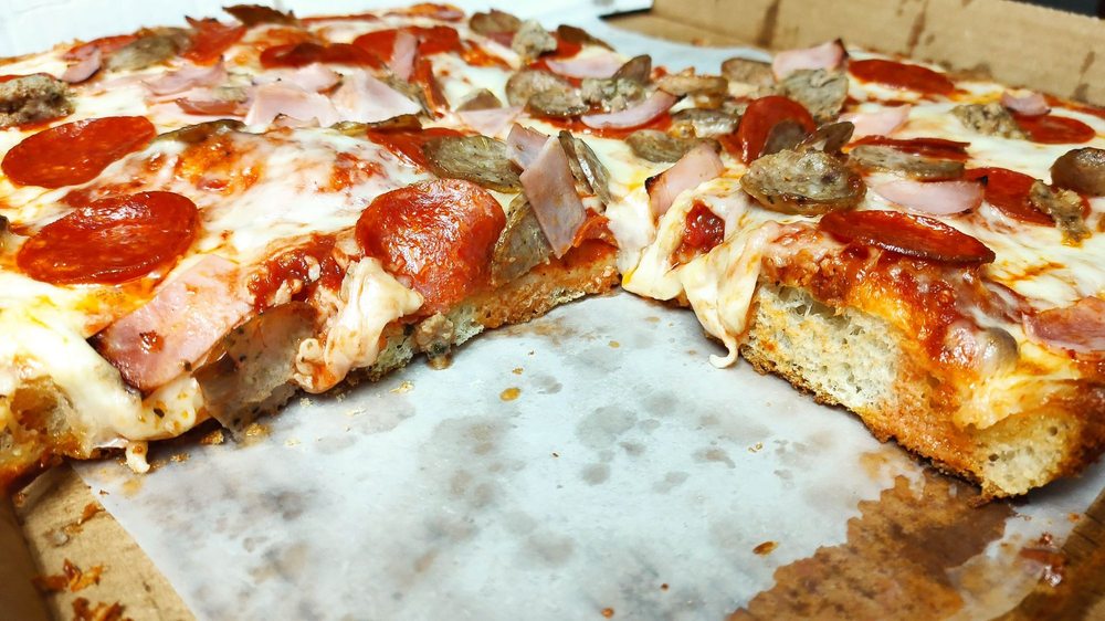 SAN REMO’S PIZZERIA & RESTAURANT - 50 Photos & 97 Reviews - 6426 N US ...