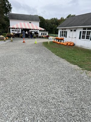 TREAT FARM - Updated December 2025 - 15 Photos - 361 Old Tavern Rd ...