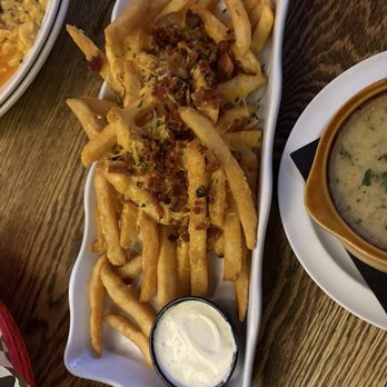 ASHBURN PUB - Updated December 2025 - 136 Photos & 208 Reviews - 44110 ...