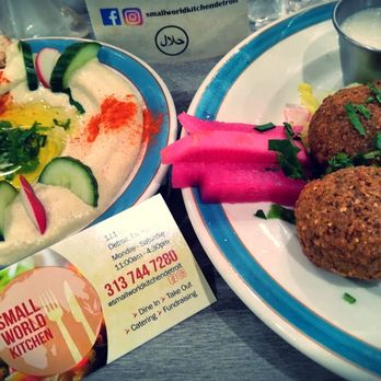 SMALL WORLD KITCHEN - Updated December 2025 - 46 Photos & 25 Reviews ...