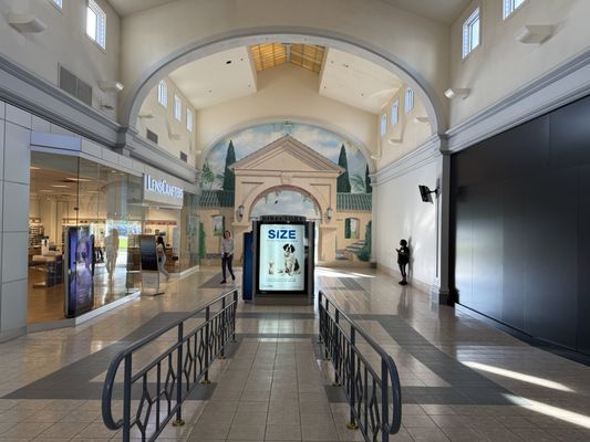 COLUMBIANA CENTRE - Updated December 2025 - 71 Photos & 46 Reviews ...