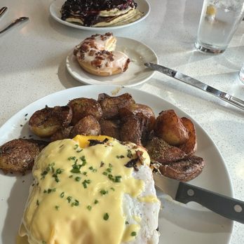 BASSETT STREET BRUNCH CLUB - Updated June 2025 - 1059 Photos & 839 ...