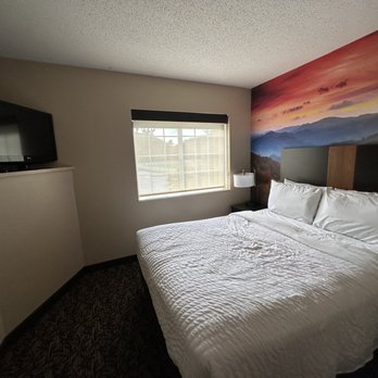 LECONTE HOTEL & CONVENTION CENTER, ASCEND HOTEL COLLECTION - Updated ...