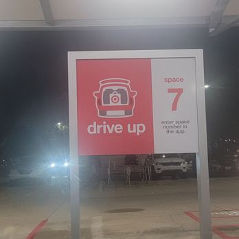 TARGET - Updated November 2025 - 60 Photos & 107 Reviews - 2200 Dallas ...