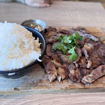 CRYING TIGER THAI BISTRO & BAR - Updated May 2025 - 813 Photos & 479 ...