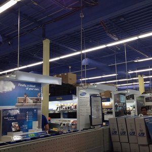 CANADA COMPUTERS - Updated December 2024 - 15 Photos & 139 Reviews ...