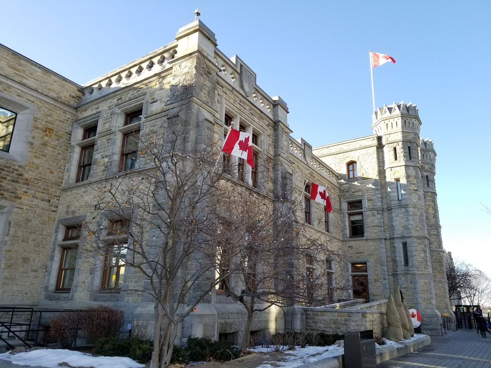 ROYAL CANADIAN MINT - 63 Photos & 33 Reviews - 320 Sussex Drive, Ottawa ...