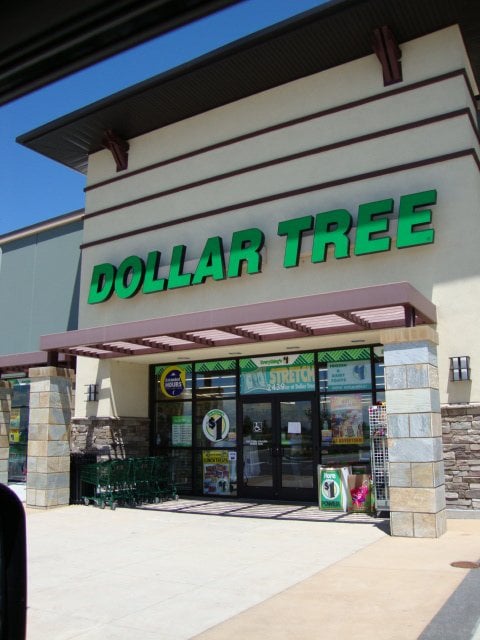 DOLLAR TREE - 2439 Prairie Center Pkwy, Brighton, Colorado - Discount ...