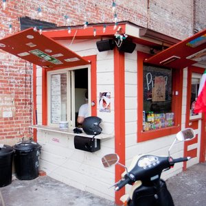 SHORT NORTH STAGE - 28 Photos & 18 Reviews - 1187 N High St, Columbus ...