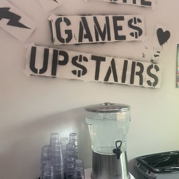 QUARTERS ARCADE BAR - Updated December 2025 - 61 Photos & 20 Reviews ...