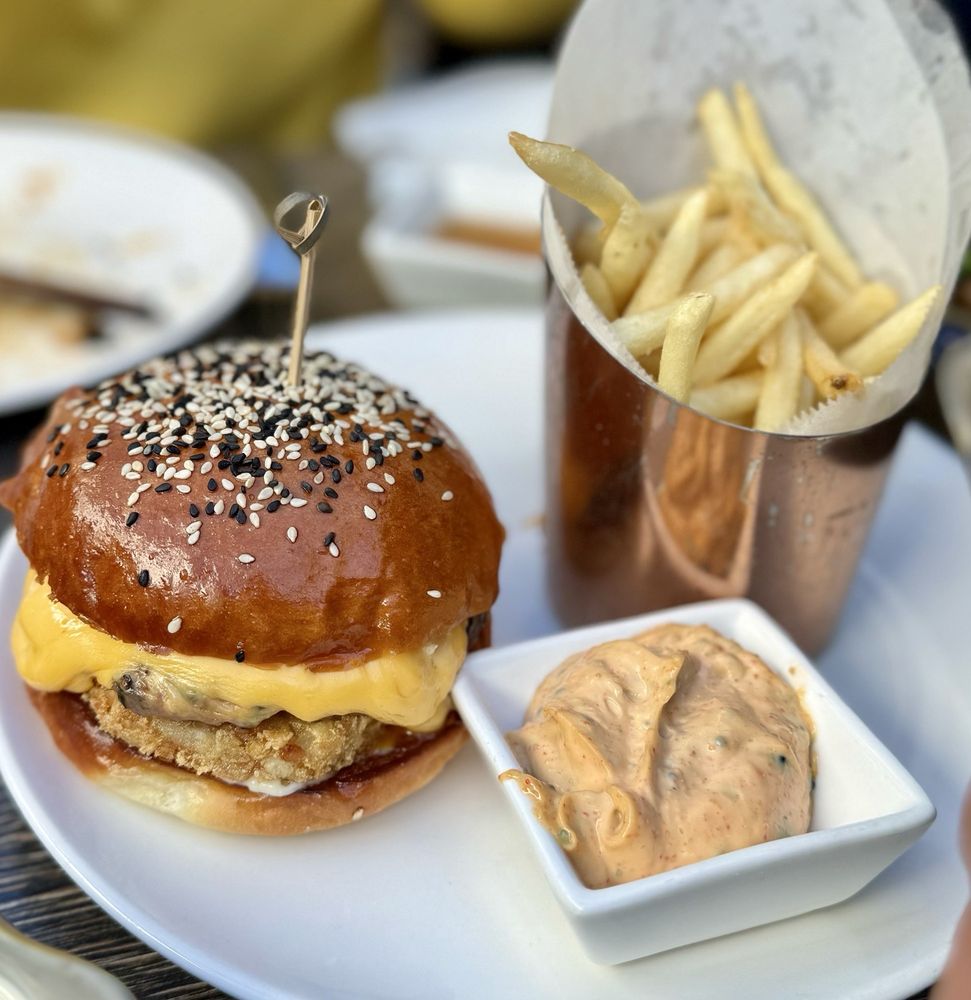 BIXI BEER - Updated January 2026 - 1129 Photos & 477 Reviews - 2515 N ...