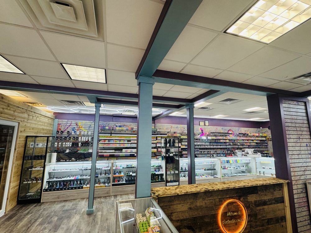 GALACTIC SMOKE - Updated September 2025 - 1137 2nd Ave W, Williston ...