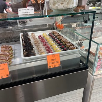 PASCAL & CATHY BAKERY - 202 Photos & 103 Reviews - 998 N Federal Hwy ...