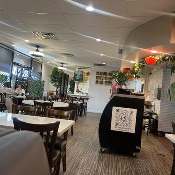 HUE KITCHEN - Updated December 2024 - 409 Photos & 137 Reviews - 413 N ...