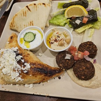 THE GREAT GREEK MEDITERRANEAN GRILL - MAPLE GROVE, MN - Updated ...