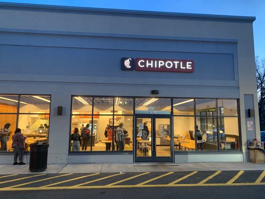 CHIPOTLE MEXICAN GRILL - Updated January 2025 - 45 Photos & 78 Reviews ...