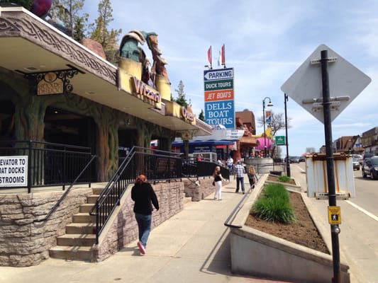 WISCONSIN DELLS TOURISM AUTHORITY - Updated July 2025 - 12 Photos - 211 ...